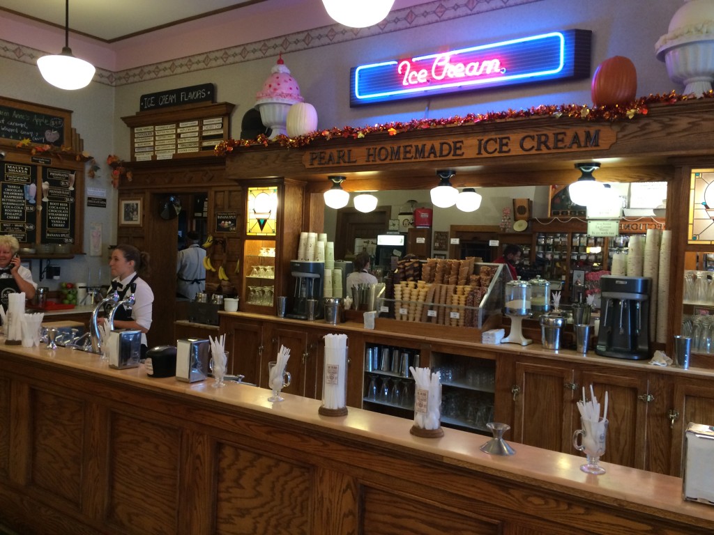6 of Wisconsin’s Best Drive-Ins and Dairy Bars