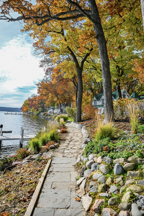 Geneva Lake Shore Path: Hidden Gems & History - Discover Wisconsin